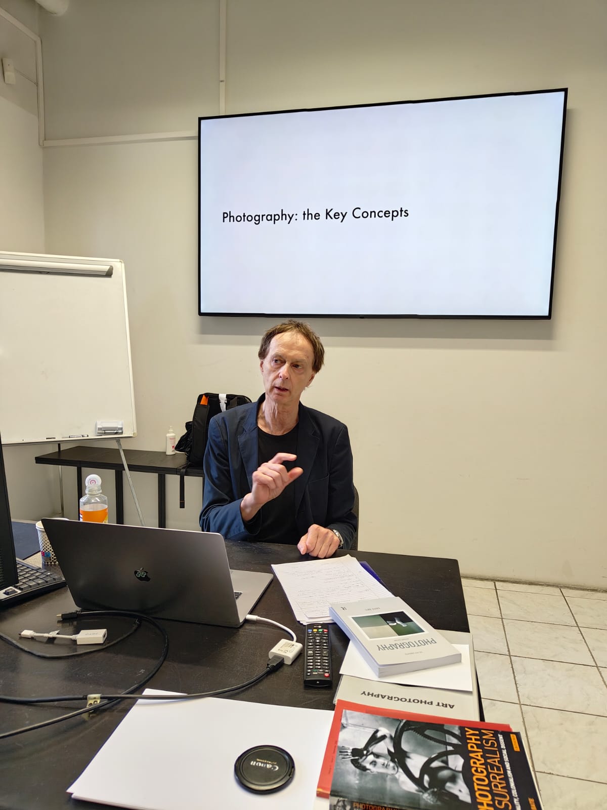 Pallases annab loenguid Londonis elav kunstnik, teoreetik ja õppejõud ...